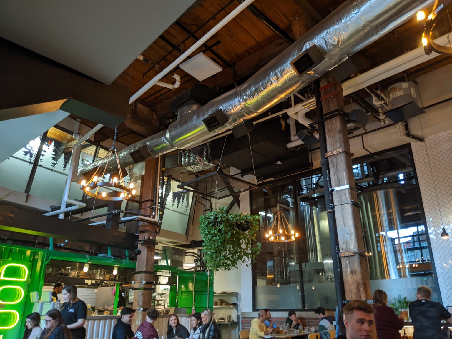 20 Family Friendly Restaurants in Downtown Toronto (2025)