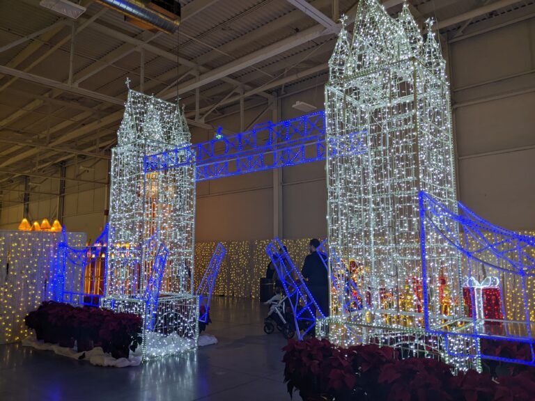 19 Magical Things to Do at Christmas in Toronto (2025)