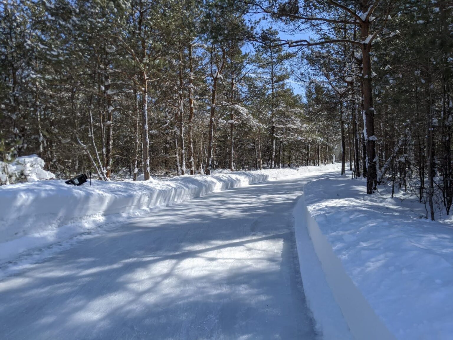 27 Epic Places to Visit in Ontario in Winter (2025)