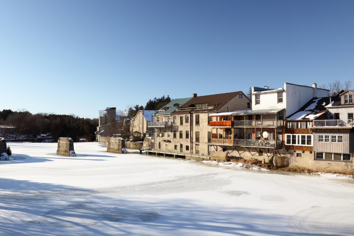 25 Epic Places to Visit in Ontario in Winter (2026)