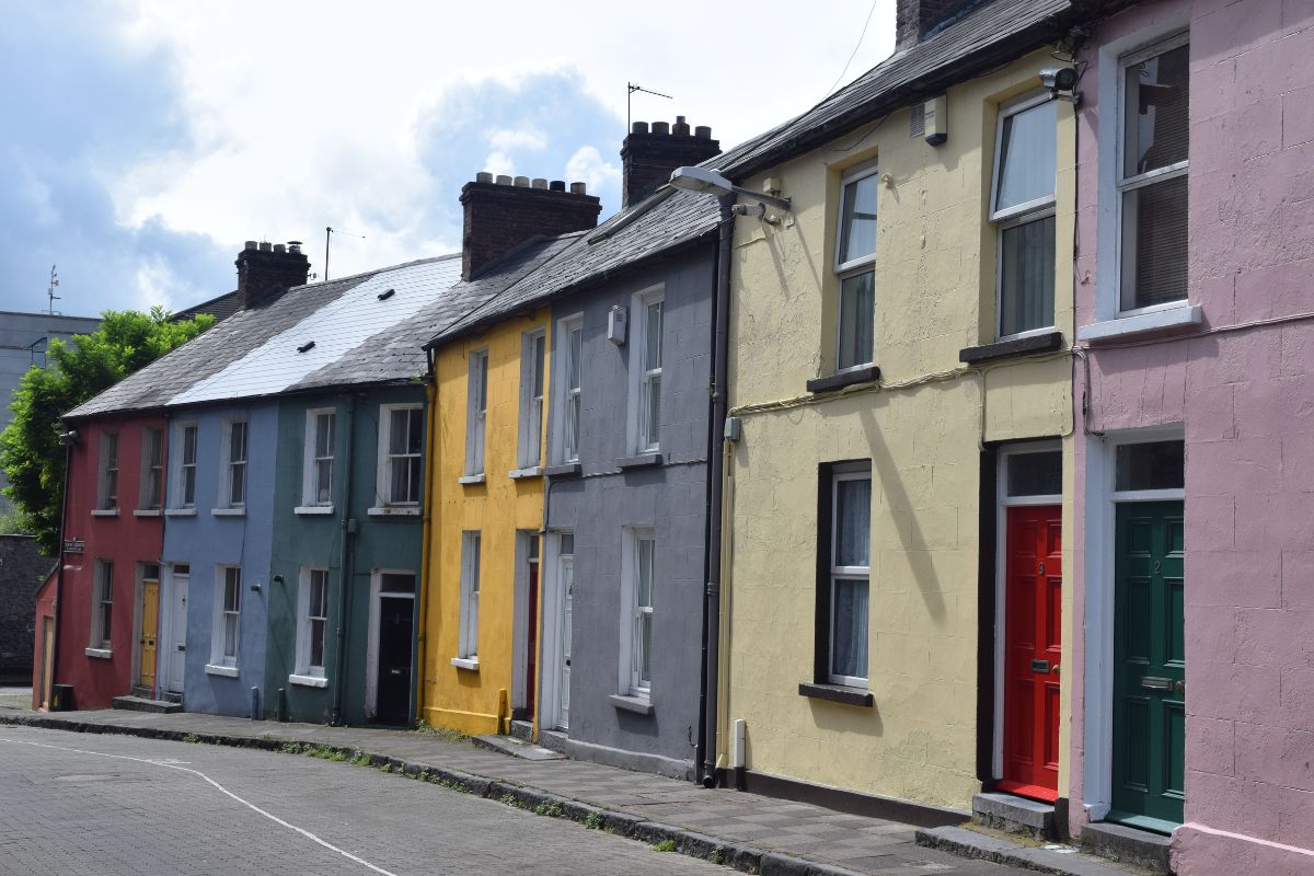 Is Limerick Worth Visiting? + Reasons to Visit in 2025