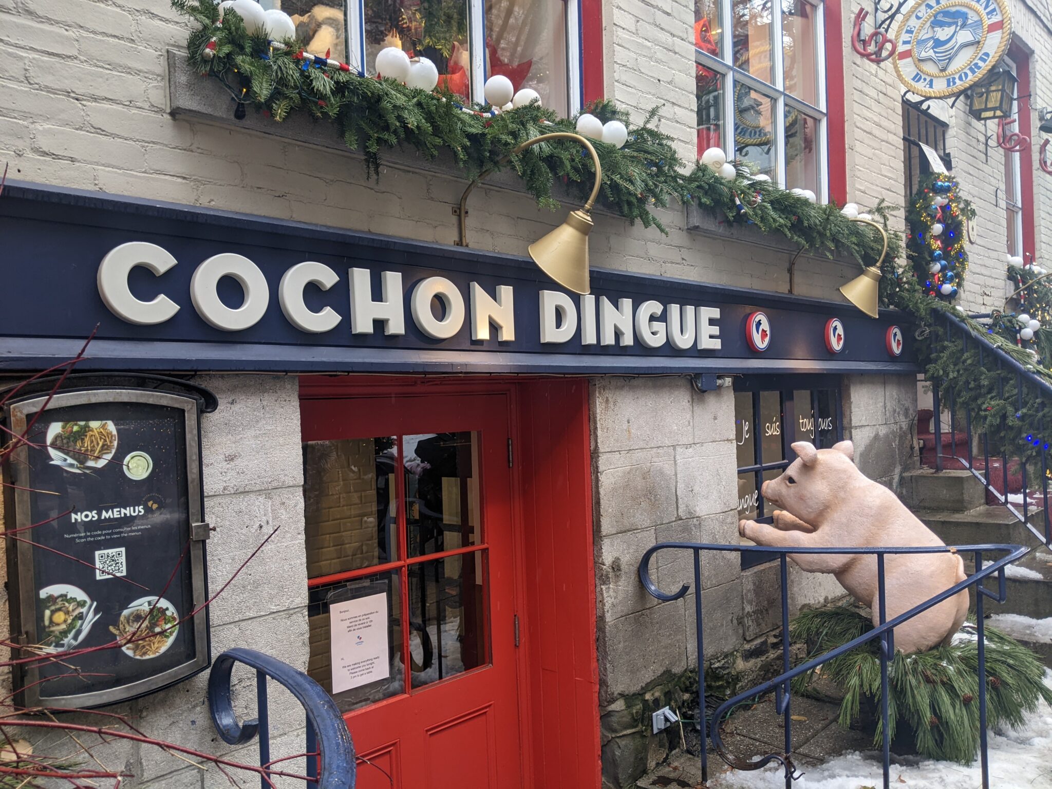 15 BEST Family-Friendly Restaurants in Quebec City