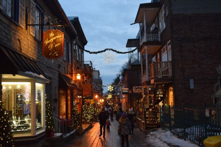 Christmas in Quebec City: A 2025 Guide
