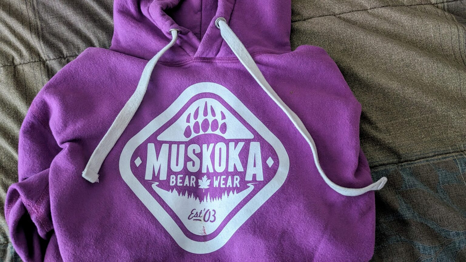 29 Special Souvenirs from Canada in 2026 (from a Canadian)