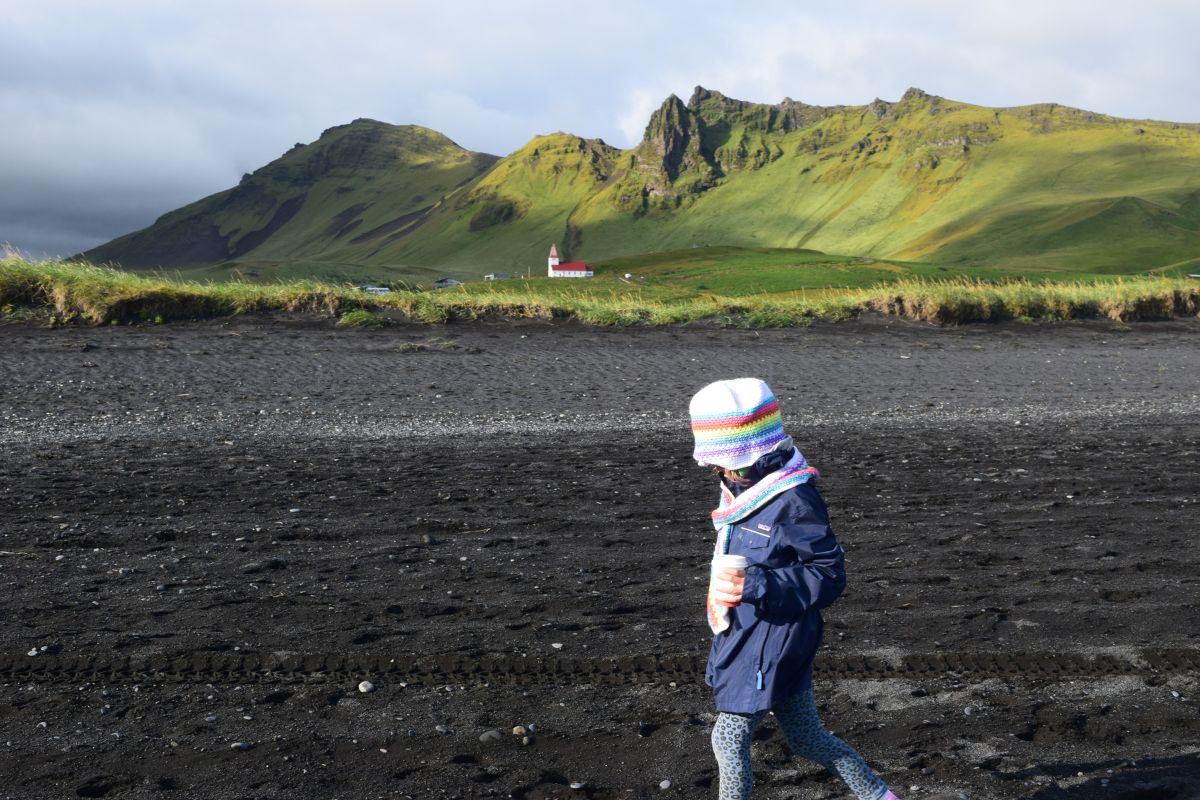 Beautiful Small Towns in Iceland to Visit in 2025
