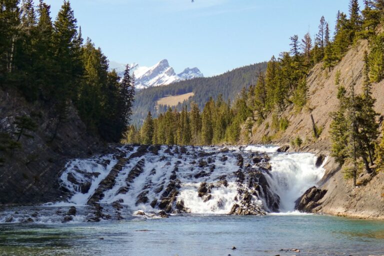 The Perfect Banff Itinerary: 3 and 5 Days (2025)