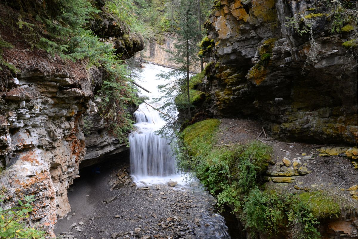 Banff with Kids: Tips + Things to Do Year Round (2025)
