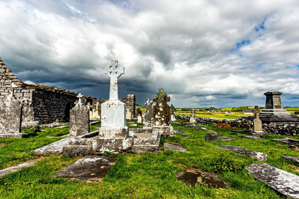 19 Best Things to Do in Doolin, Ireland (2024)