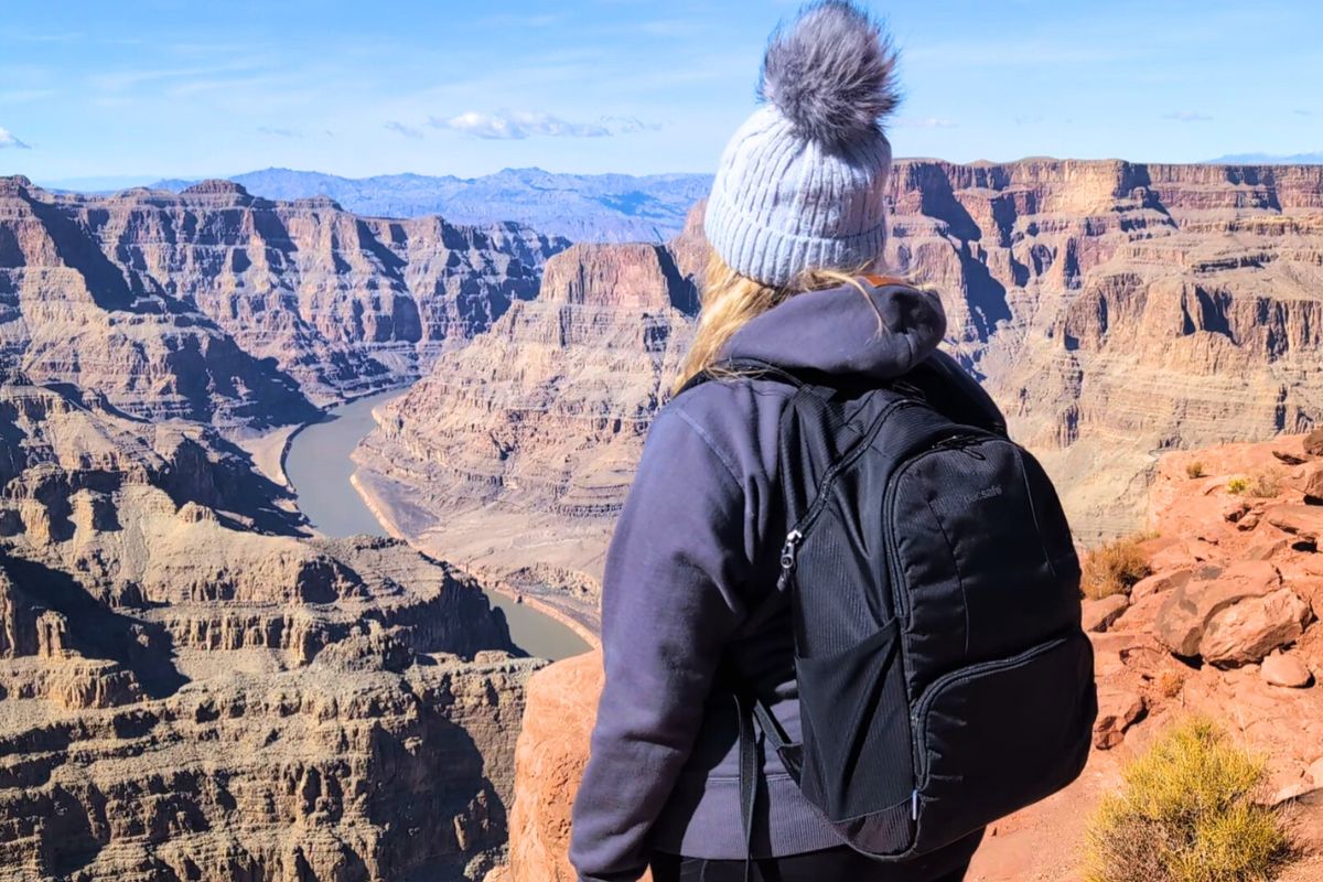 Day Trip from Las Vegas to Grand Canyon West Rim